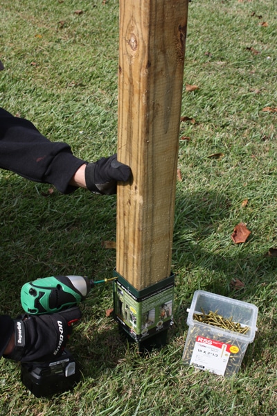 Set a Temporary Post (for Halloween and more) - Extreme How To