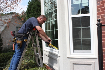 New Video: Installing Vinyl Replacement Windows - Extreme How To
