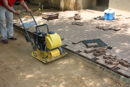 Patio Gridlock with AZEK Composite Pavers - Extreme How To