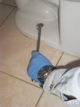 Replacing a Broken Toilet - Extreme How To