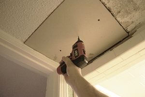 Patch a Popcorn Ceiling - Extreme How To