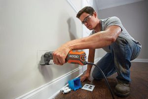 5 Types of Jobs a Multi-Tool Makes Easier - Extreme How To