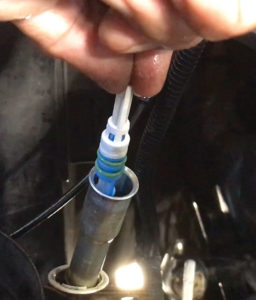 Replacing Your Automobile's A/C - Extreme How To