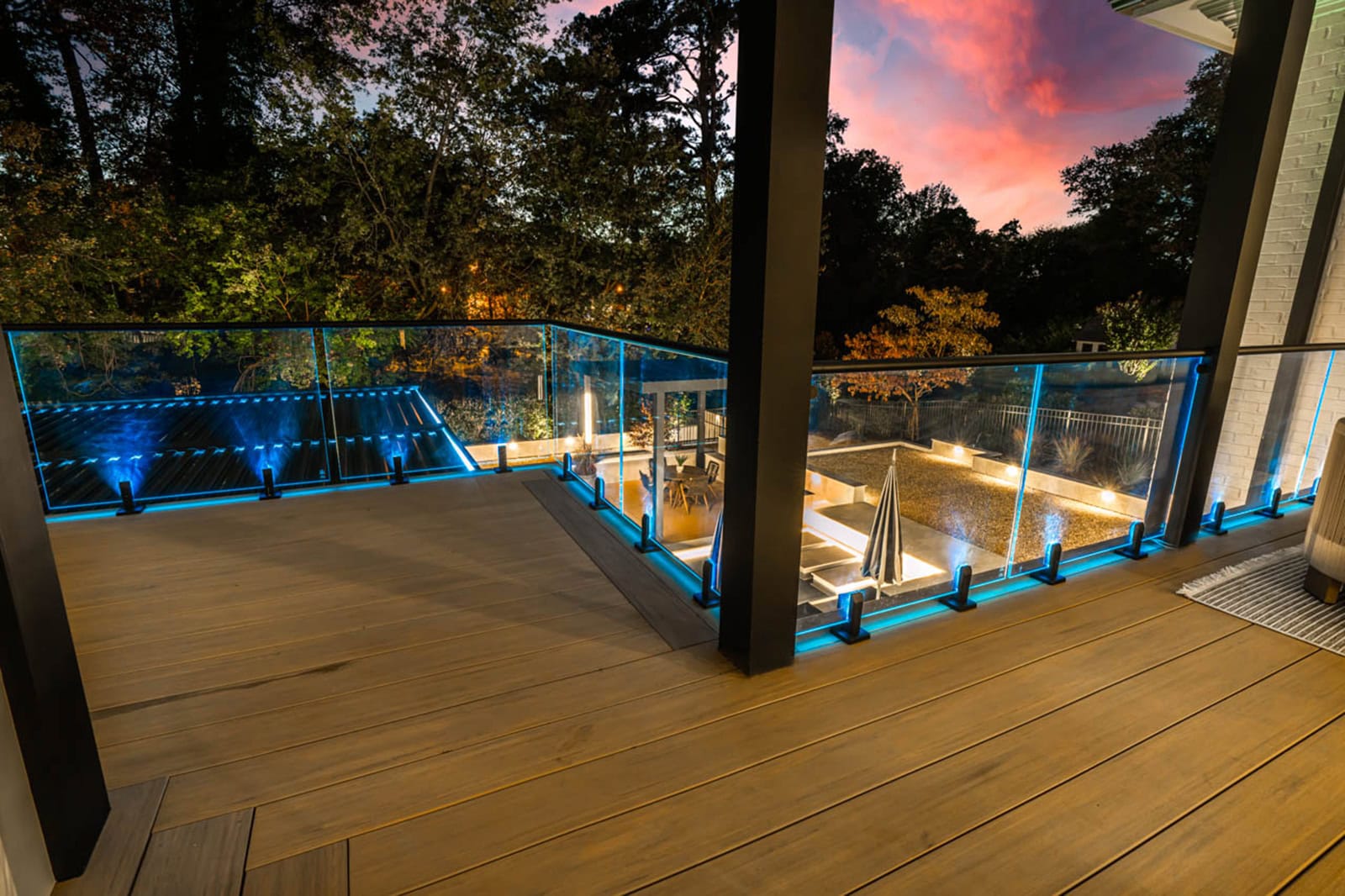 IG Railing® Launches IG Switch™ Frameless Glass Railing at DeckExpo ...